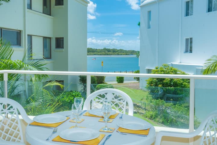 Two Bedroom Deluxe Partial Water View Apartment - Noosaville
