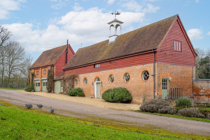 Belchamp Hall Hayloft - Long Melford