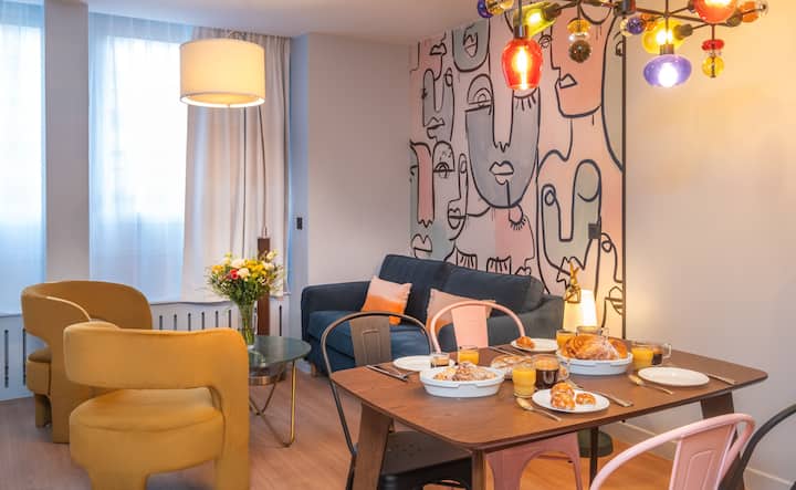 Appartement Deux Chambres Avec Balcon - Paris