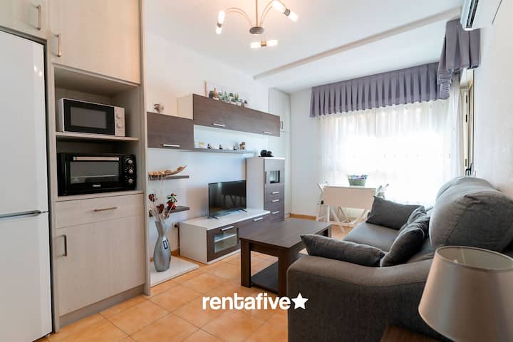 Rentafive - Centro - A/c - Balcón - Santa Pola