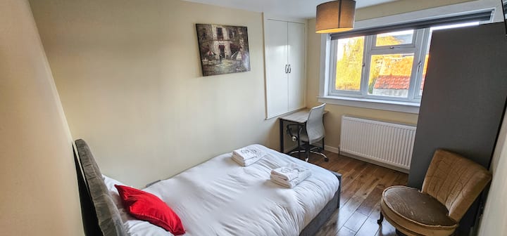 Bridge St Guest House - Room 1 - Tranent - North Berwick