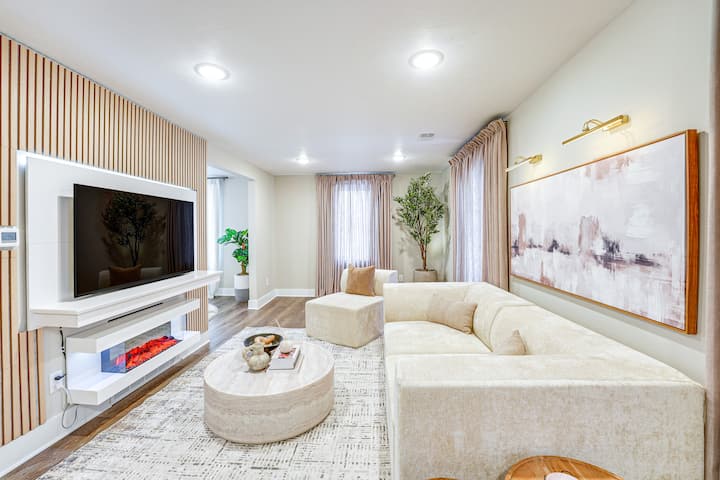 1 Mi To Heritage Landing: Modern Duplex! - Muskegon, MI