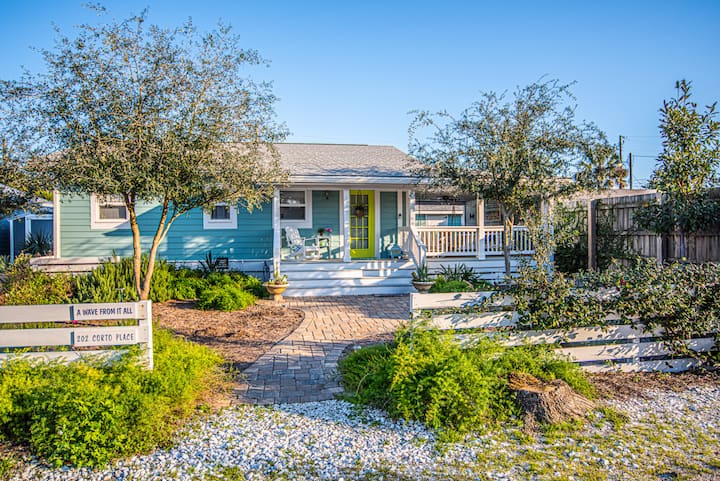 Awavefromitall|sleeps4|1blk2bch|dogok|patio - Laguna Beach, FL