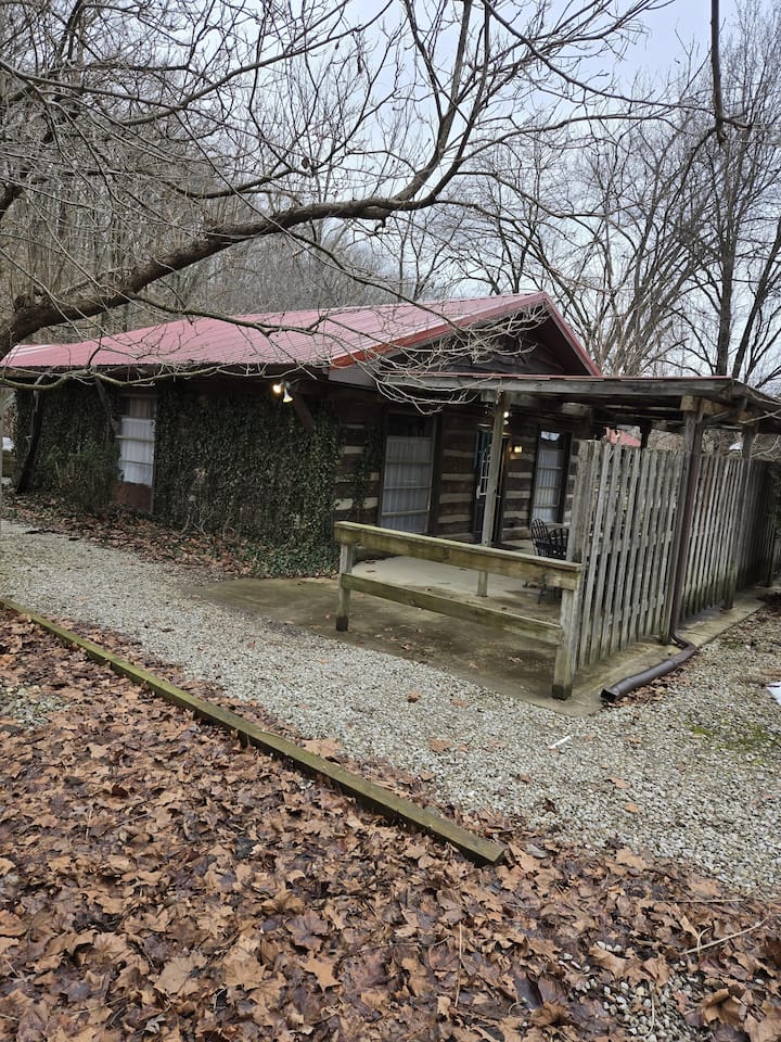 A Sweetheart Cabin - Nashville, IN