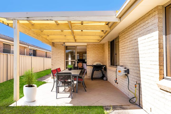 The Verge Beach House - 2 Mins Walk To Beach - Callala Bay