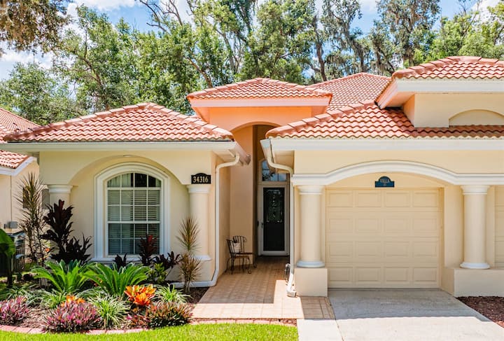 Lake Jovita 3br Golf Villa • Black Diamond Access - Moody Lake, FL
