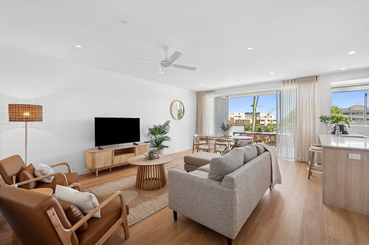 Luxury Beachside On Moreton - Caloundra