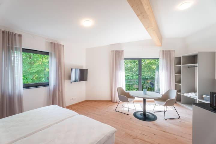 Modernes 1-raum Studio - Altusried