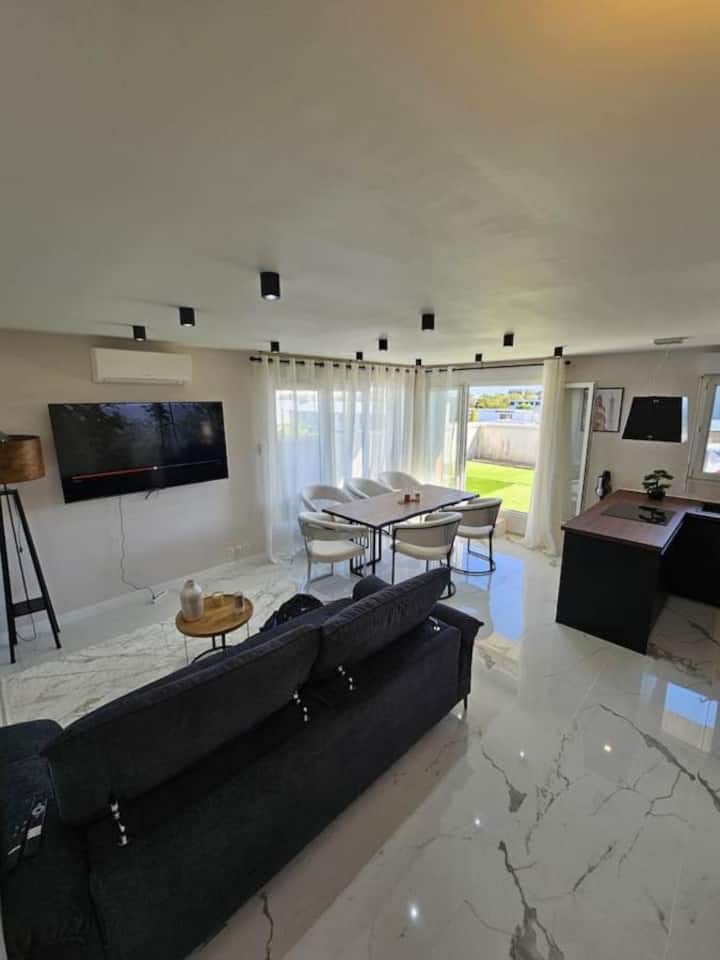 Stylish Rooftop Avec Terrasse à Montevrain - Serris