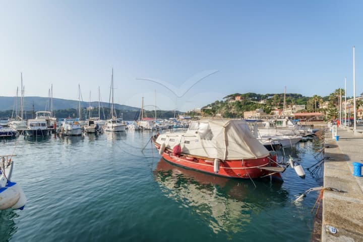 Appartamenti Malaga - Bilo Malaga Primo Piano - Porto Azzurro