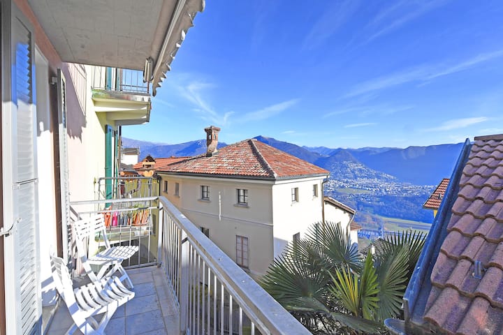 Lugano Bay View Due - Happy Rentals - Cademario
