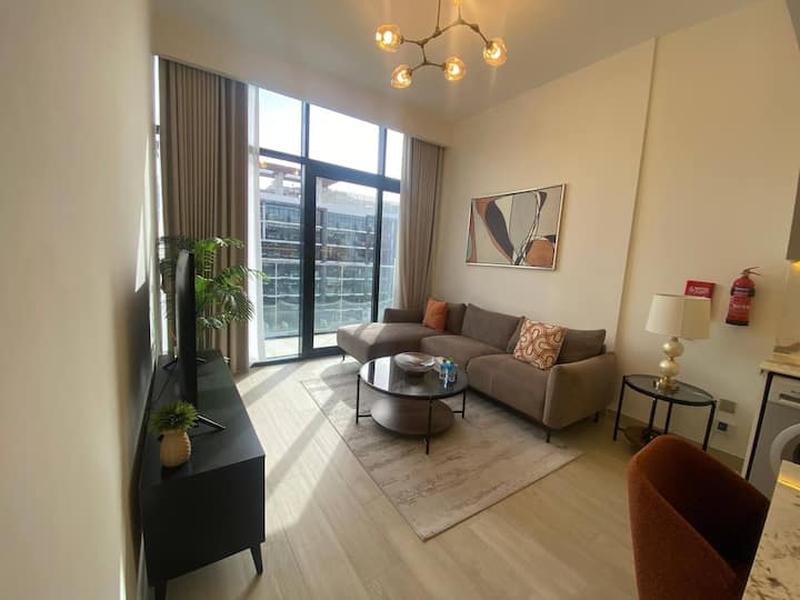 Large 1 Bedroom Apartment In Azizi Riviera 15 - Dubai