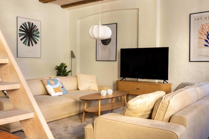Spacious 3-bedroom Nørrebro Apartment For 8 - Aéroport de Copenhague (CPH)