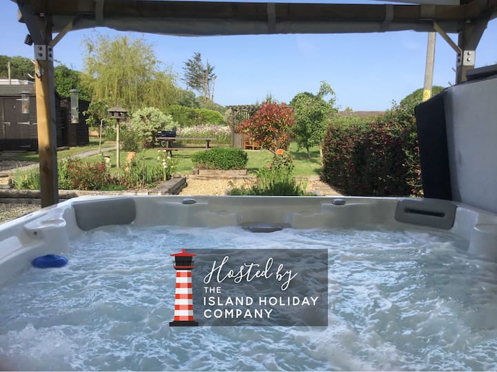 Dassia|pet-friendly|hot Tub |Nr Cowes And Newport - Isle of Wight