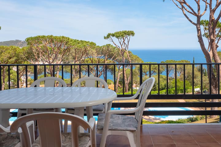 E-2 Calella De Palafrugell 8 Pax - Tamariu