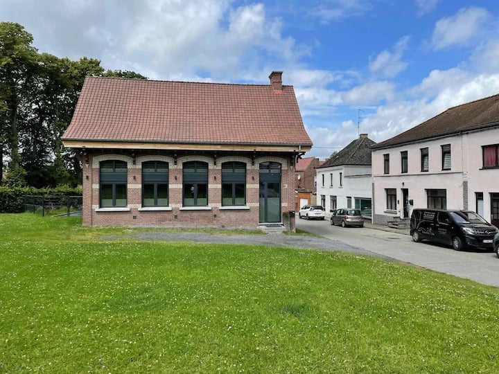 Chalet Roisin - Dour