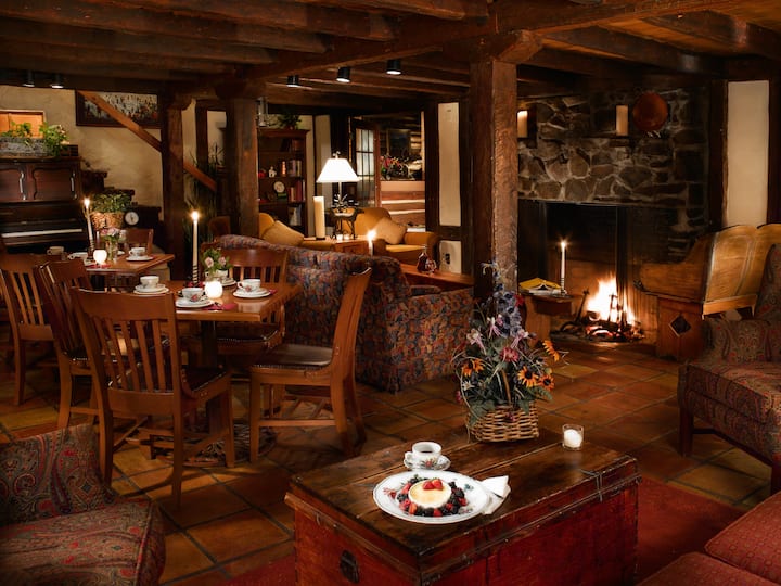 Keystone Lodge Room | Historic B&b & Breakfast - Keystone, CO