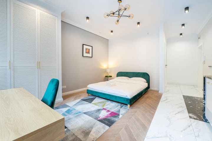 Artdeco Luxury Emerald Apartment - Katowice