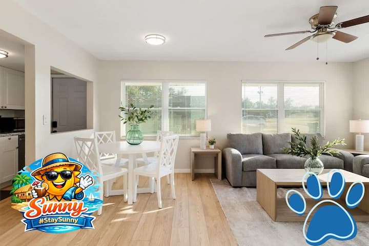 Spacious Zephyrhills Duplex #1 - Zephyrhills, FL