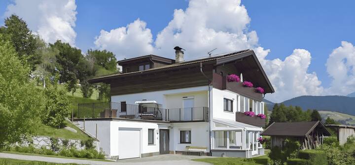 Haselstaude Apartment Abendrot - Maranza