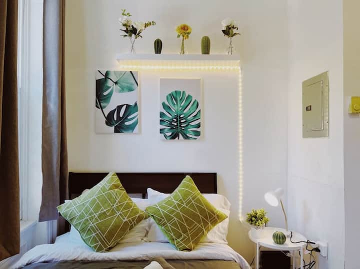 Ramblei Near Rittenhouse Square | Studio 1f (New) - Philadelphia, PA