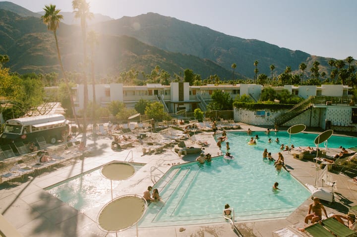 Bohemian Retreat Swathed In Sunlight - Palm Springs, CA