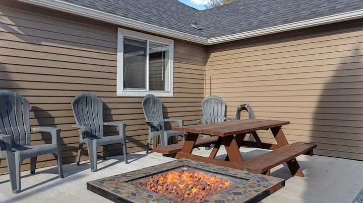 Peaceful 3br W/ Bbq & Firepit Near Nature |Skagit - Mount Vernon, WA