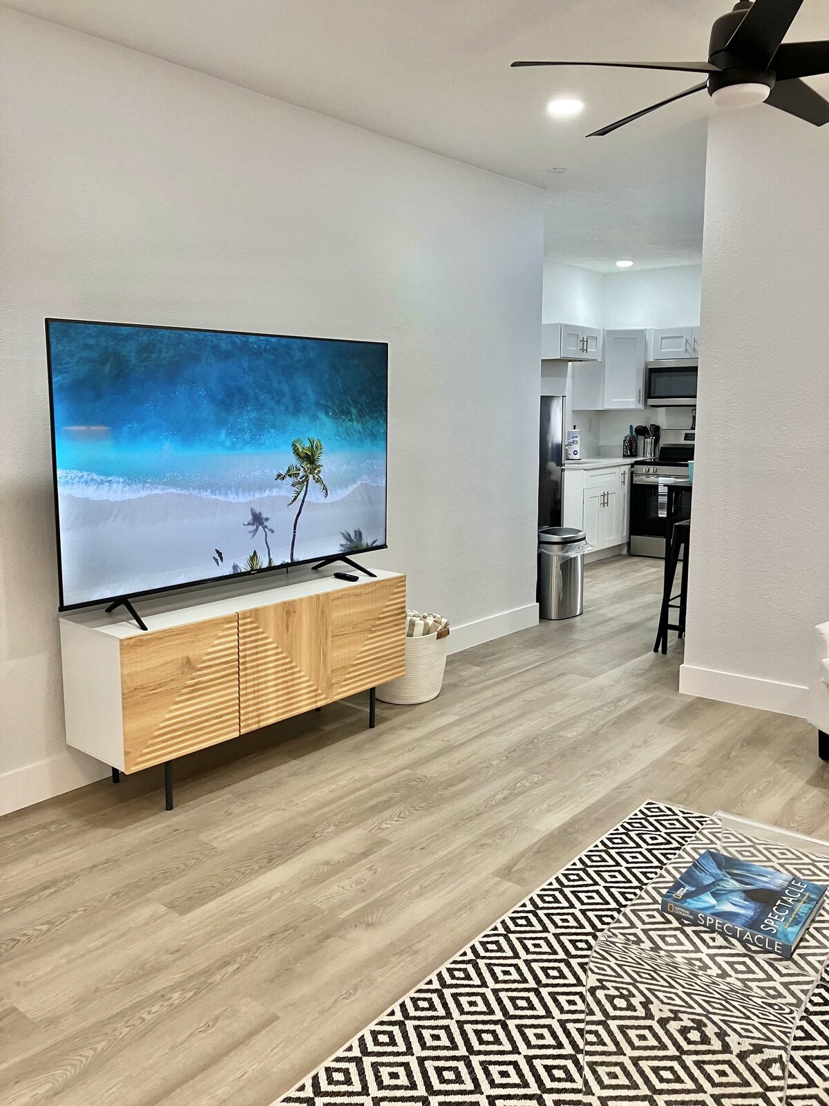 CWB Retreats en Baymont Flats - Piso 2 - Departamentos en renta en ...