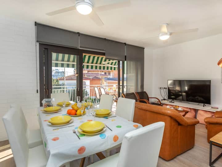 Cosy Flat By Interhome - Comarruga