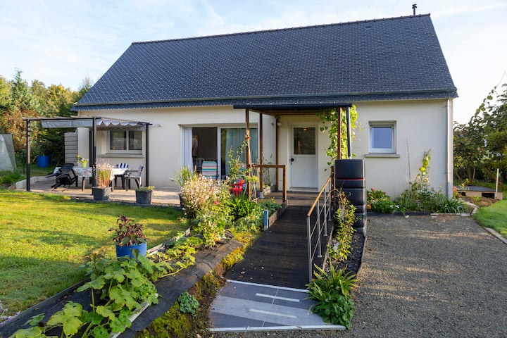 Maison Avec Terrasse Et Jardin - Concarneau