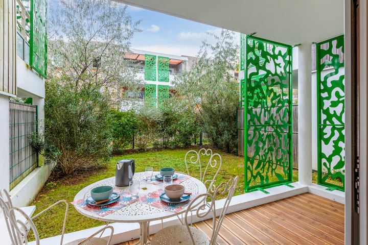 Appartement Au Calma Avec Terrasse. - L'Houmeau