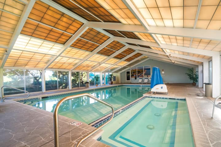 Hot Tub|beachfront Condo|indoor Pool|family Fun! - Morehead City, NC