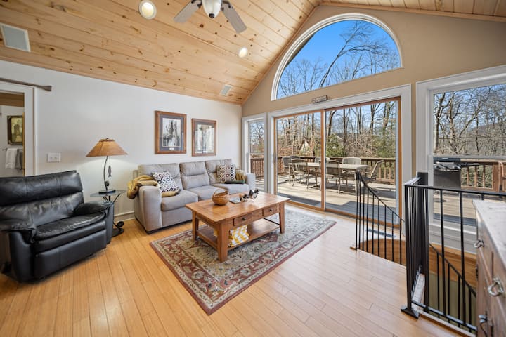 Updated Mountain Home In Private Setting - Banner Elk, NC