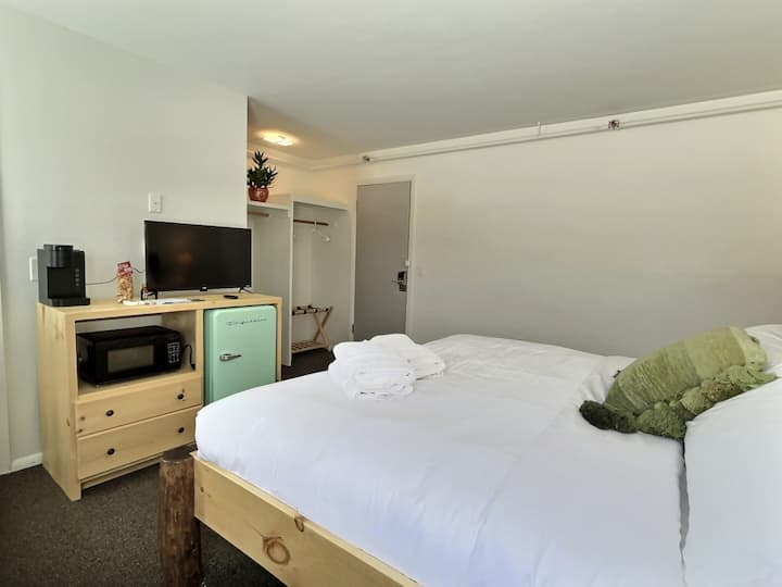 Hibernal24- Private Room On Ski Access Shuttle - Killington, VT