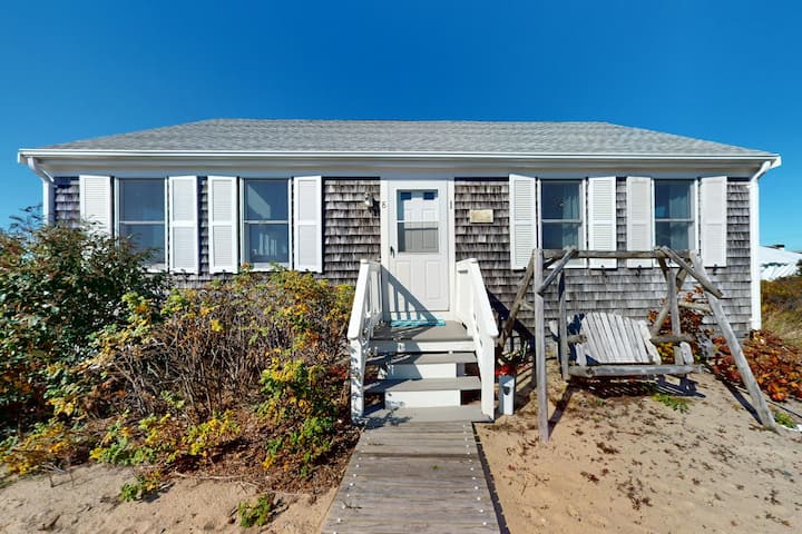 2br Cottage Close To Beach With Patio, Ac, & W/d - North Truro, MA