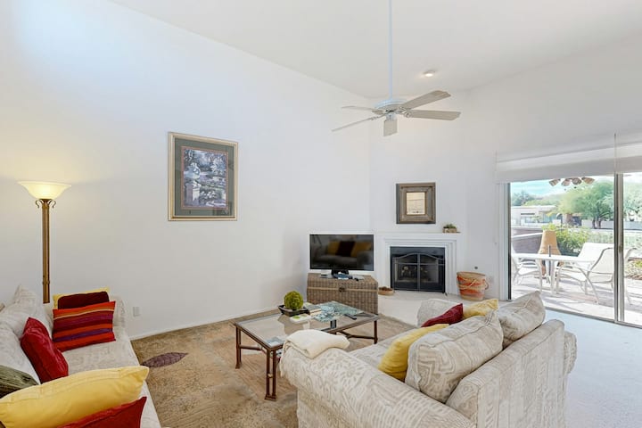 2br 2ba Where Luxury Meets Comfort In The Desert. - Oro Valley, AZ