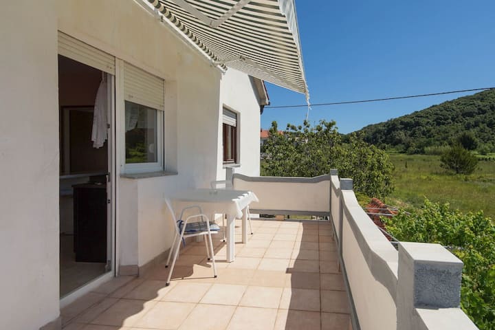 Appartement Petar (111241-a1) - Rab