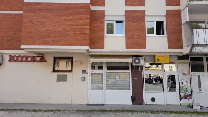 Appartement, Studio, 200m Du Centre, à Krapina - Krapina