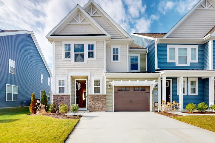 3br Townhouse | Pool Access | Pool Table - Bethany Beach, DE