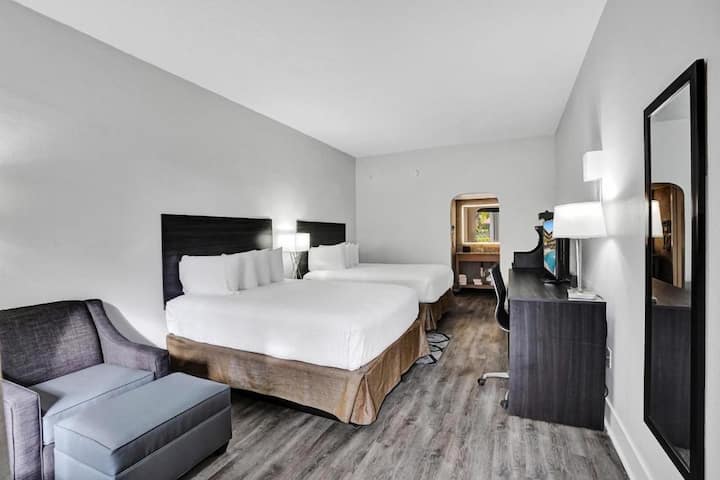 Cozy Room Near Hard Rock Stadium & Entertainment - 할리우드