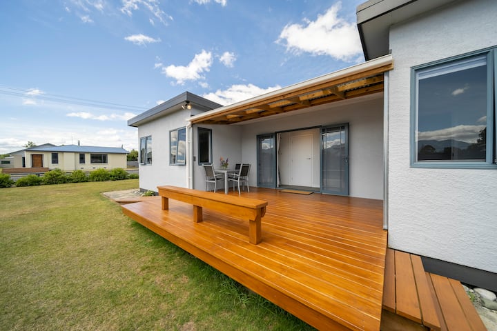Fiordland Haven - Te Anau Holiday Home - Te Anau