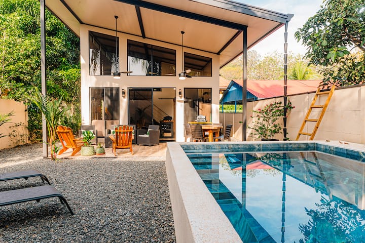 Stylish-new-walk To Beach-uvita-fun-safe - Costa Rica