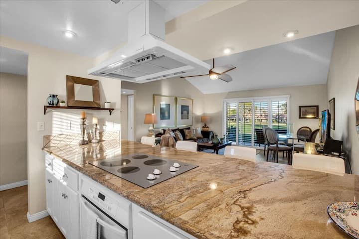 Pd Resorter, 2br With Golf Course Views! - Palm Desert, CA