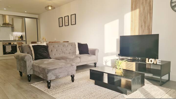 Modern City Apartment - Hemel Hempstead