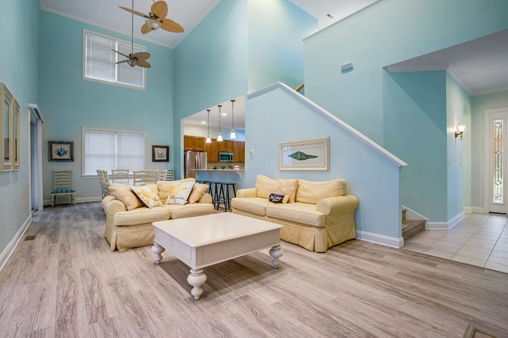 6br Bayside Resort Golf Club | Pool | Hot Tub - Ocean City, MD