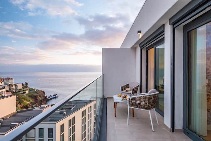 Ocean's Whisper By Madeira Sun Travel - Funchal