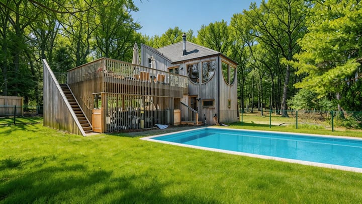 The Antler House - East Hampton