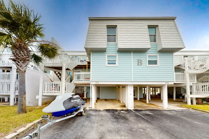 2br Waterfront Condo W/ Pool, Dock, & Great Views - Gulf Breeze, FL