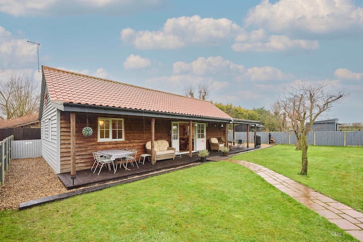 Host & Stay | Dovecote View - Norfolk