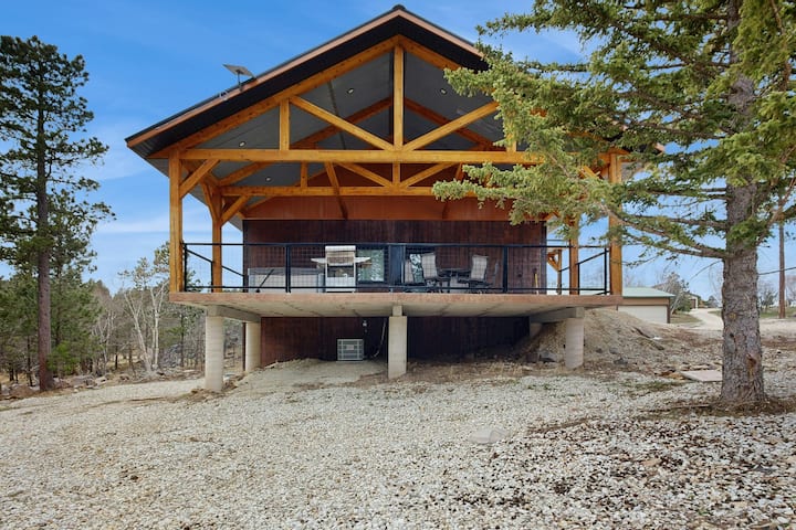 6br House W/ Views, Secluded, Private Hot Tub - Sturgis, SD
